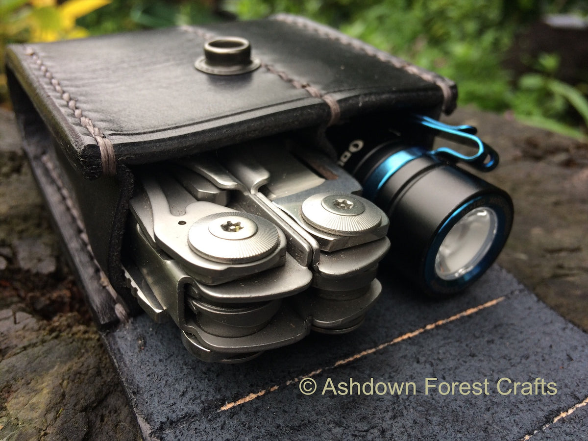 Multi-Tool/Torch Combi Pouch – Ashdown Forest Crafts