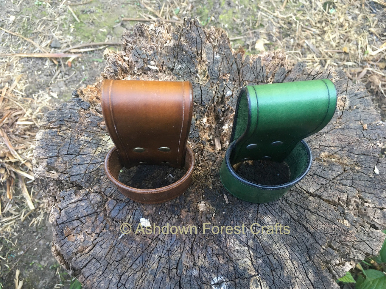 Axe belt loops/hangers – Ashdown Forest Crafts