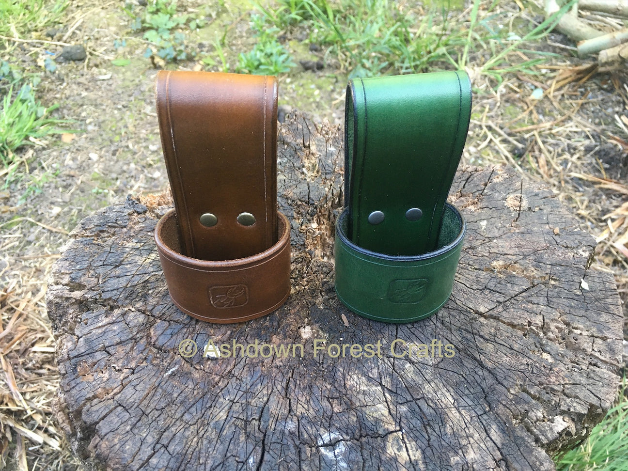 Axe belt loops/hangers – Ashdown Forest Crafts